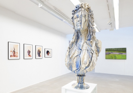 Exhibition : Stephan Balkenhol Melanie Bonajo Kirsten Geisler Gluklya ...