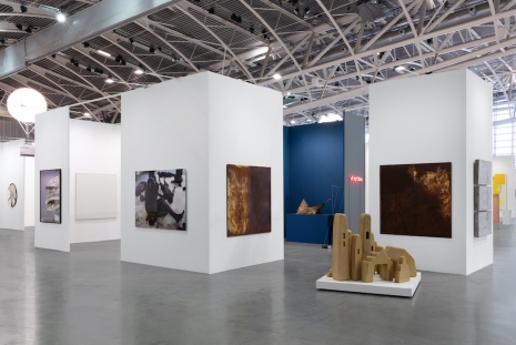 Exhibition : Marina Abramovic Vanessa Beecroft Paolo Icaro Alfredo Jaar ...