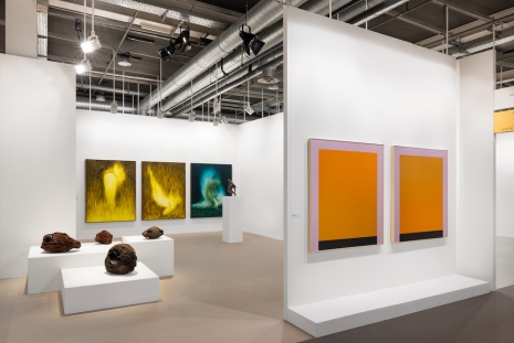 Exhibition : Peppi Bottrop Julian Charriere Talia Chetrit Daniel Gustav ...